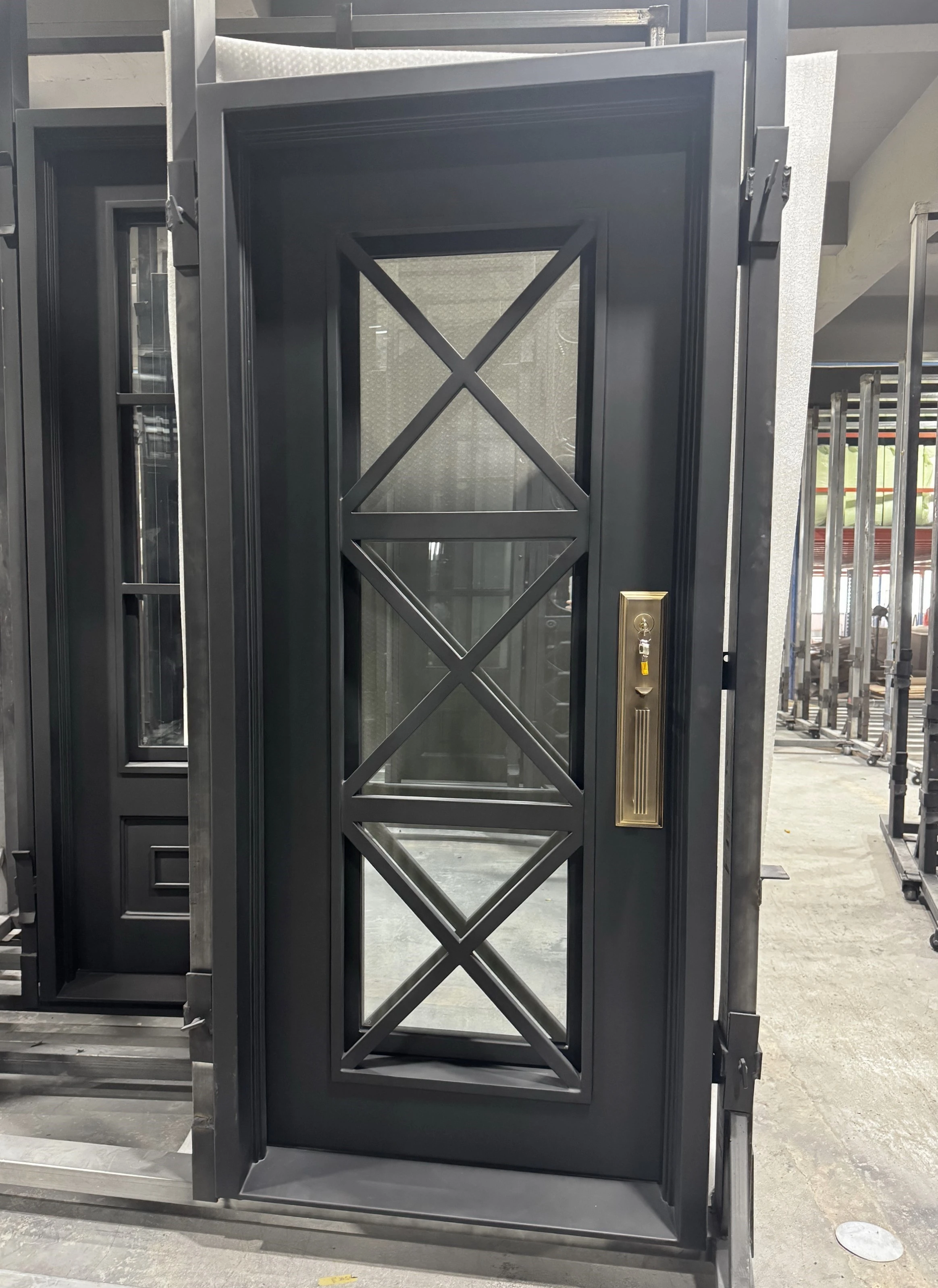 IC1205 – Apex Iron Doors