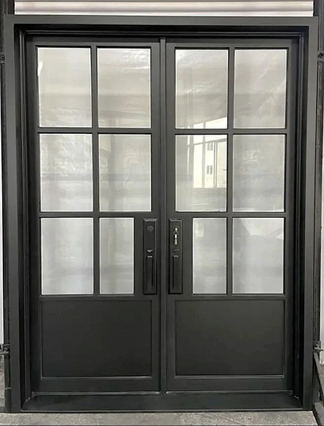 IC1013 – Apex Iron Doors